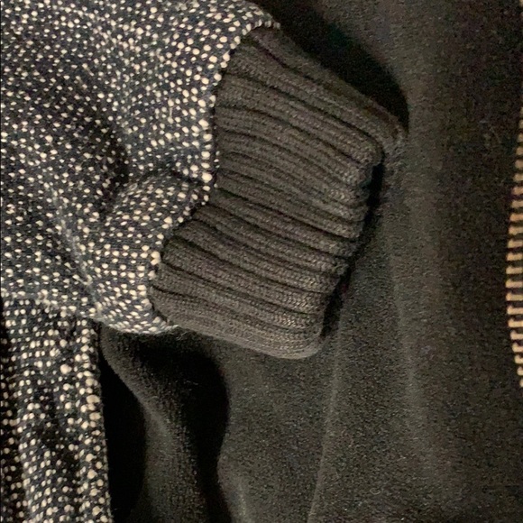 Hurley | Jackets & Coats | Excellent S Hurley Jacket W Soft Fleece ...